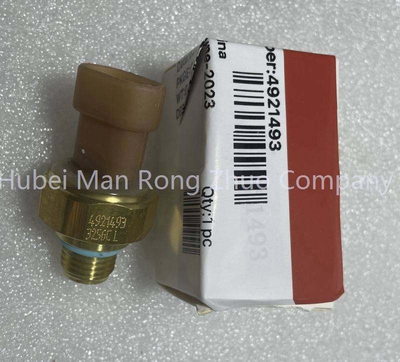 4921493 Oil Pressure Sensor for Cummins M11 Engine