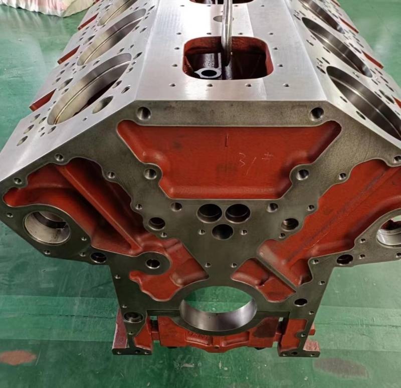 cummins KTA38 diesel engine cylinder block 4955577